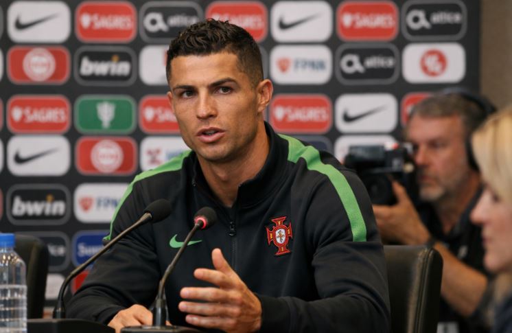 Is Cristiano Ronaldo A Muslim? | Truth Behind the Rumours